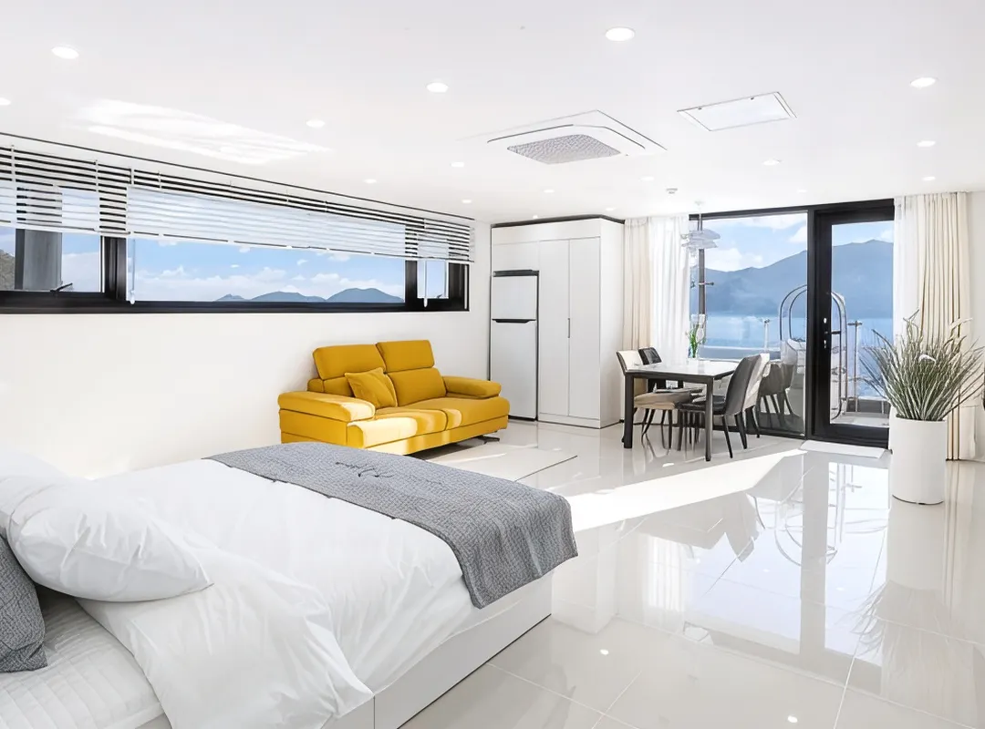 Geoje Lesolay Poolvilla - Tongyeong-si