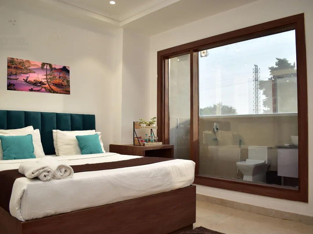 Qotel Signature Bnb-ashok Vihar - Delhi