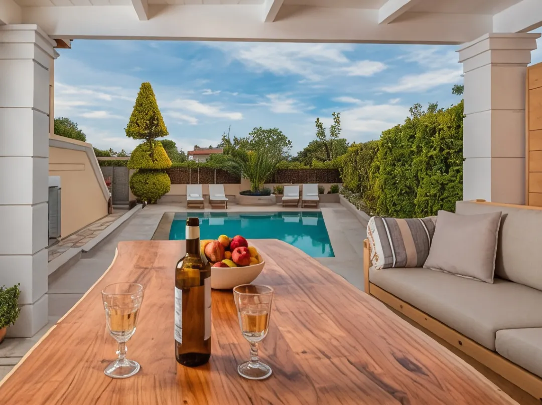 Coastline Maisonette Near Athens Airport And Rafina Port - Луца