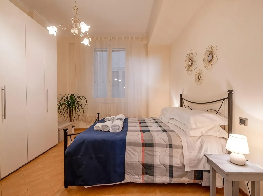 Carlotta - Italian Living - Bari