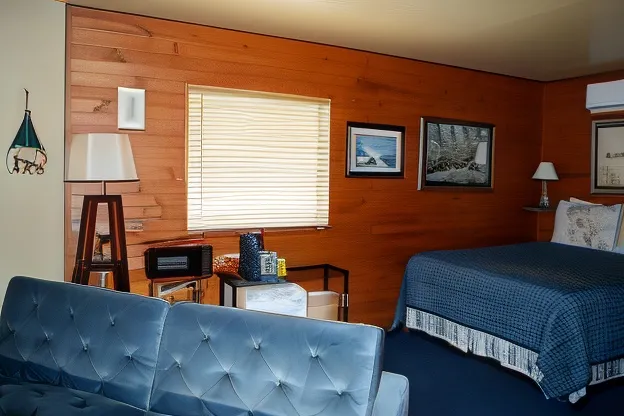 Flamingo Motel - Post Falls, ID