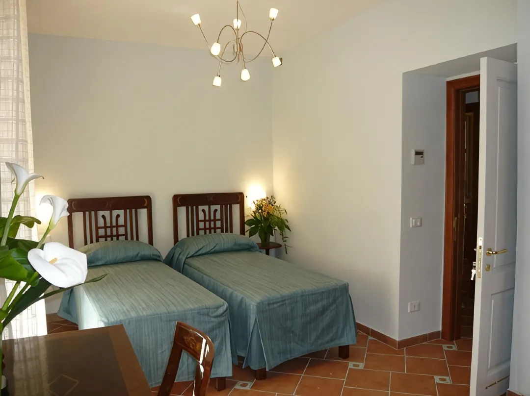 Dolcevitasorrento Guest House - Sorrento