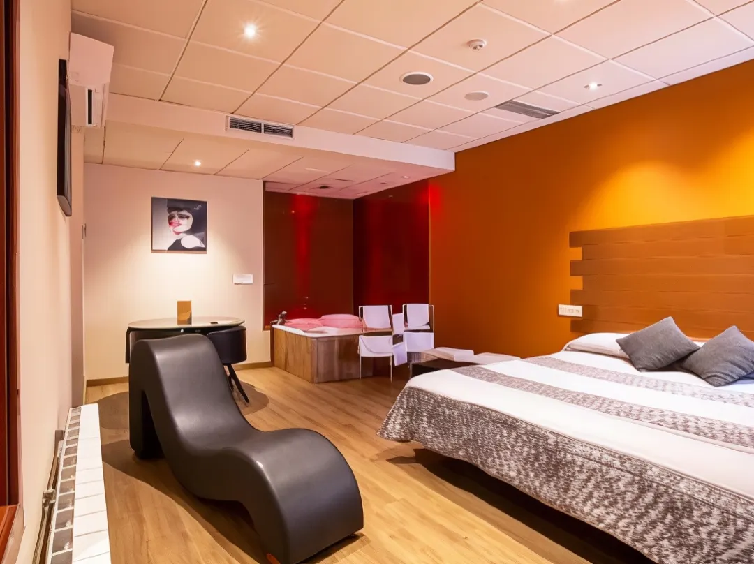 Motel Los Abedules - Asturias