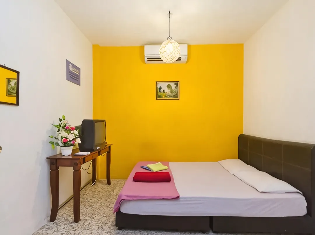 Cocoa Mews Cafe And Homestay - Penang