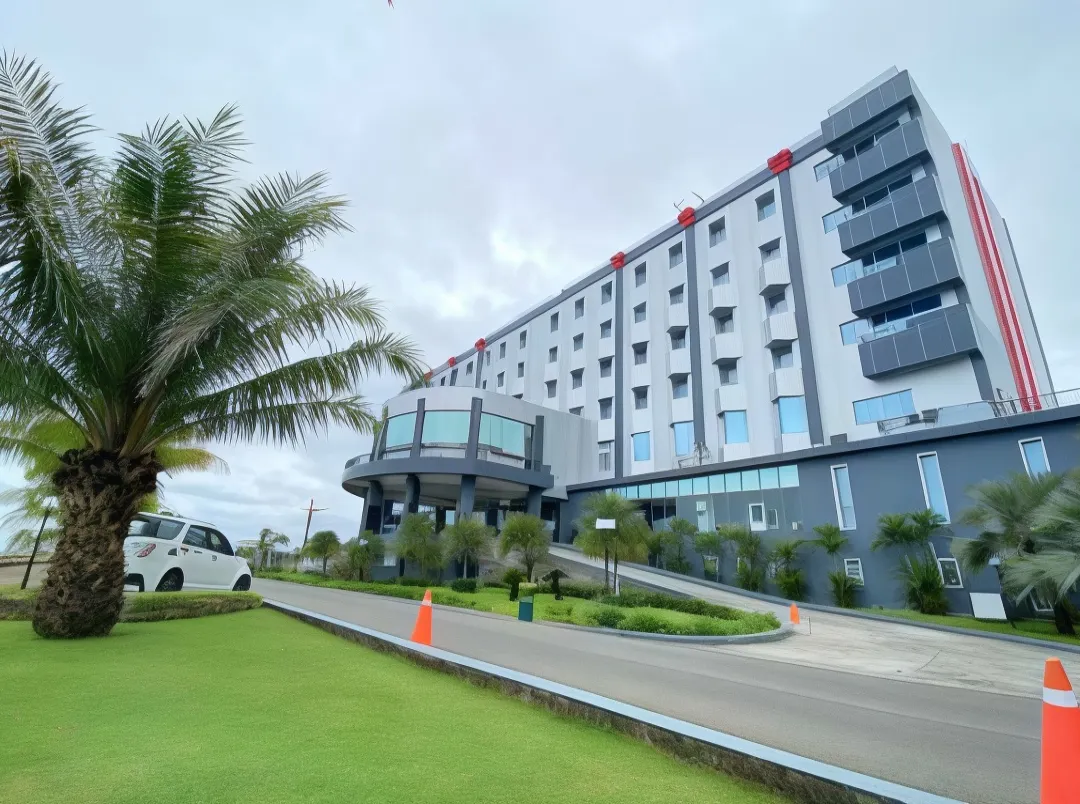 Grand Maleo Hotel & Convention - Mamuju