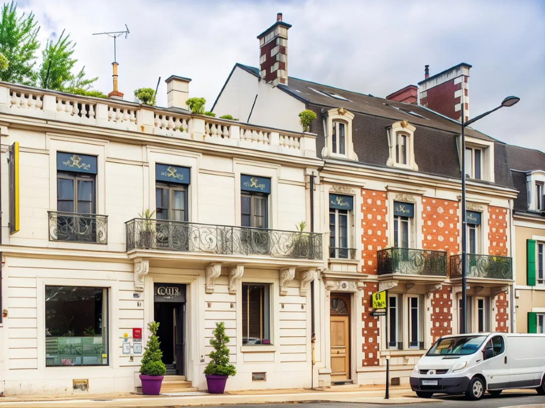Logis Villa C Hôtel - Saint-Doulchard
