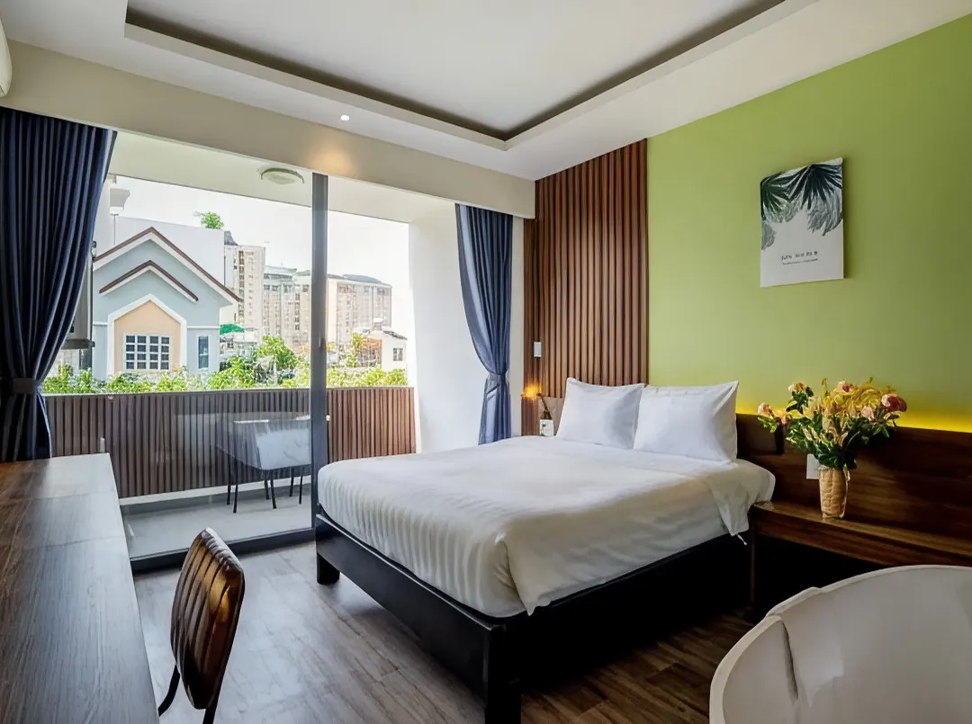 La Phan Huy Ich Hotel - Ho Chi Minh City