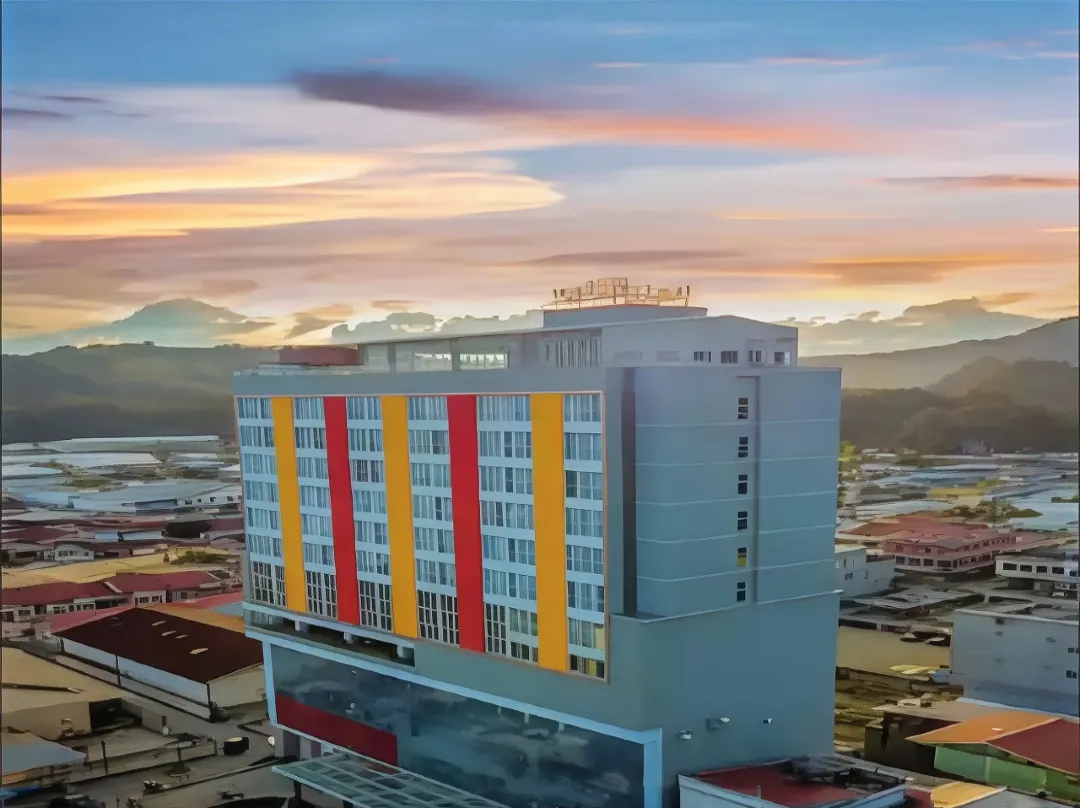 Horison Ultima Entrop Papua - Jayapura