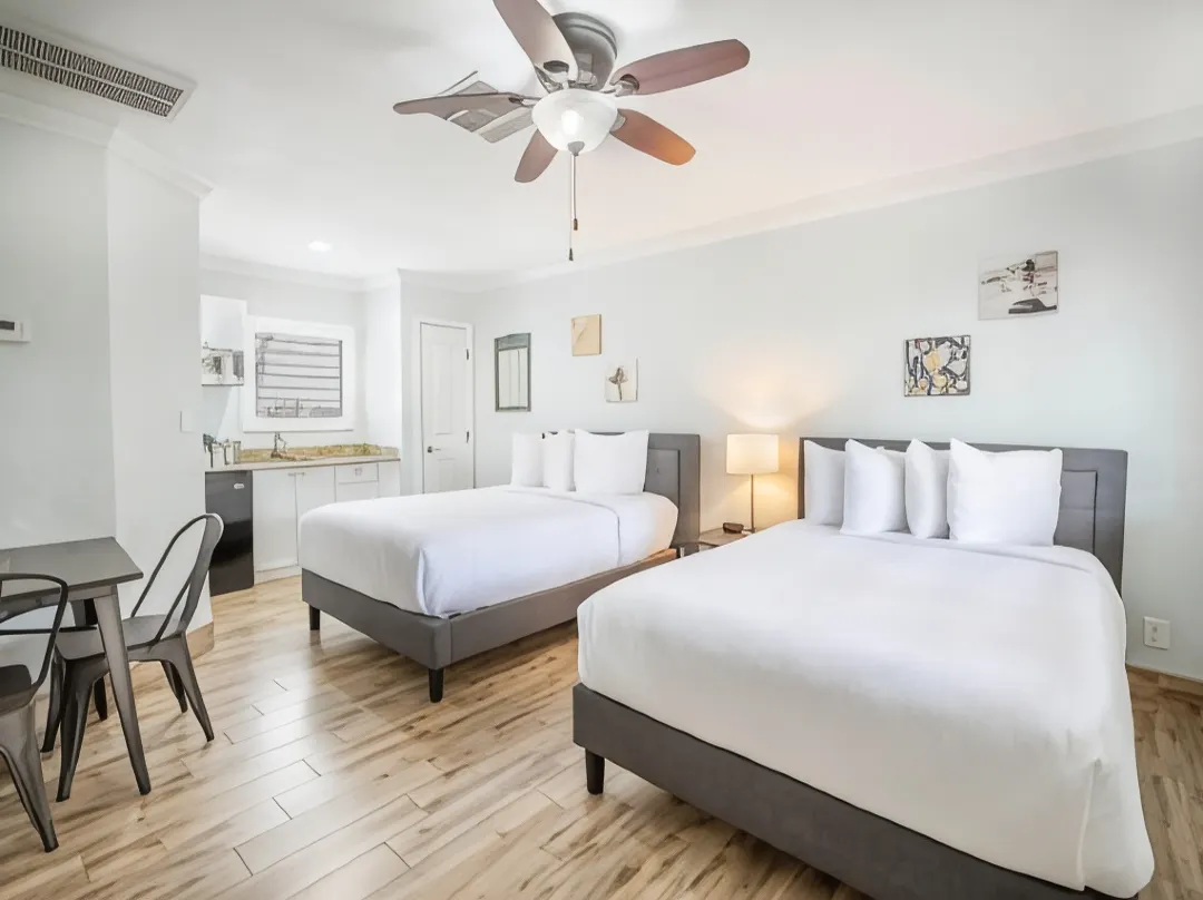 Hotel Sol - Madeira Beach, FL