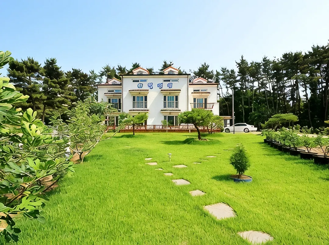 Chunjangdae Haemil Pension - 서천군
