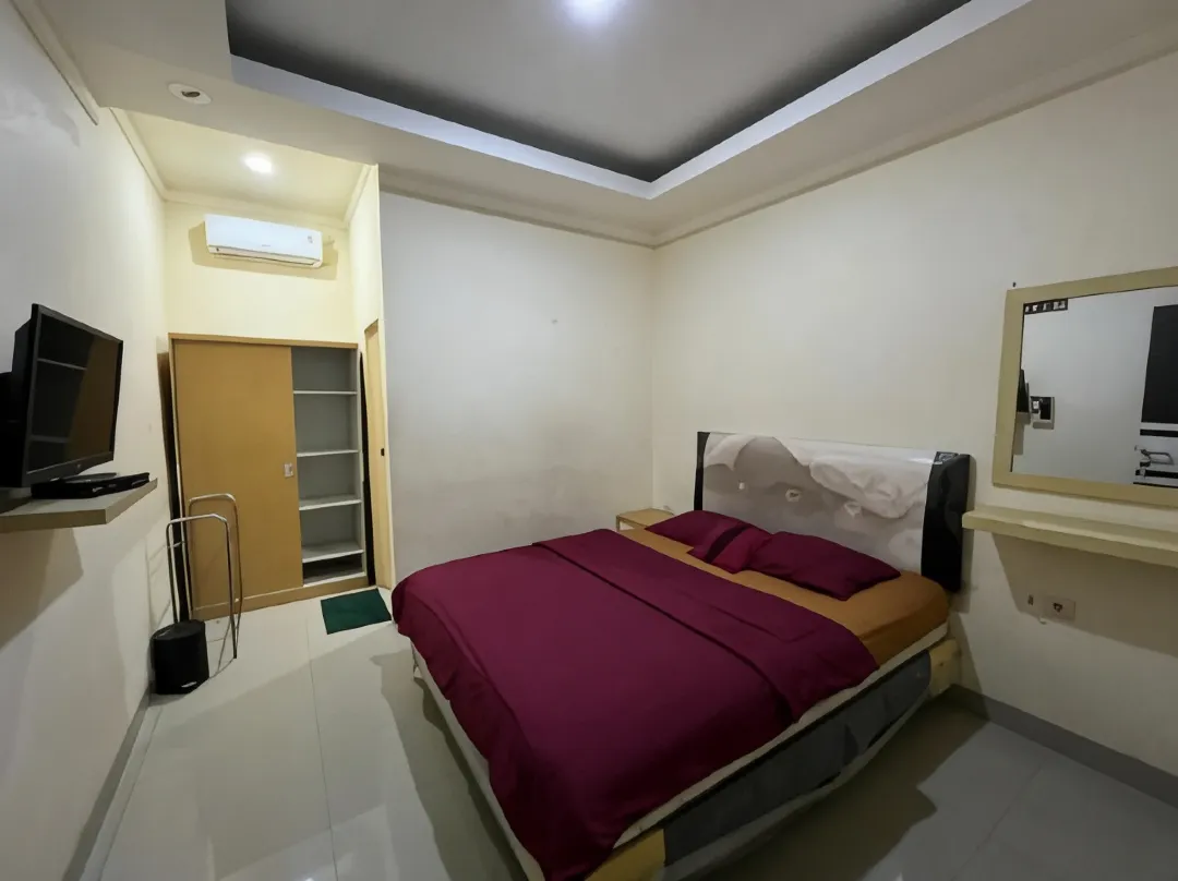Omah Belimbing Near Abm Malang Mitra Reddoorz - Malang