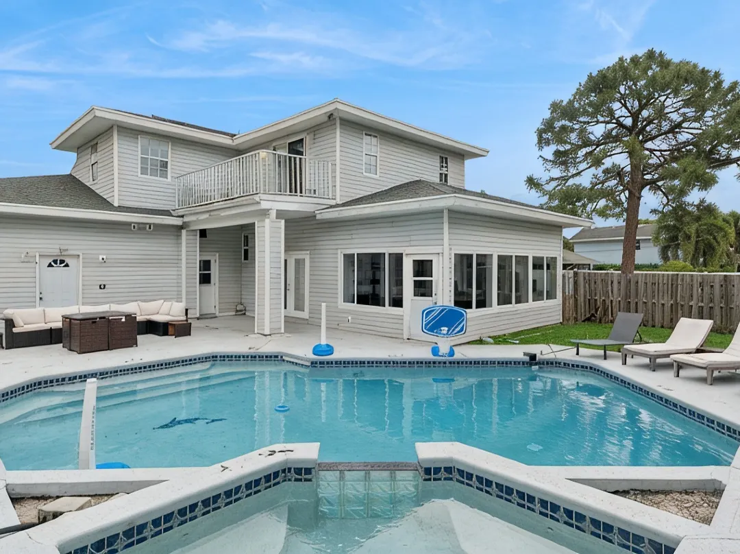 5-bed Home With Pool & Mini Golf In Boynton Beach - Delray Beach, FL