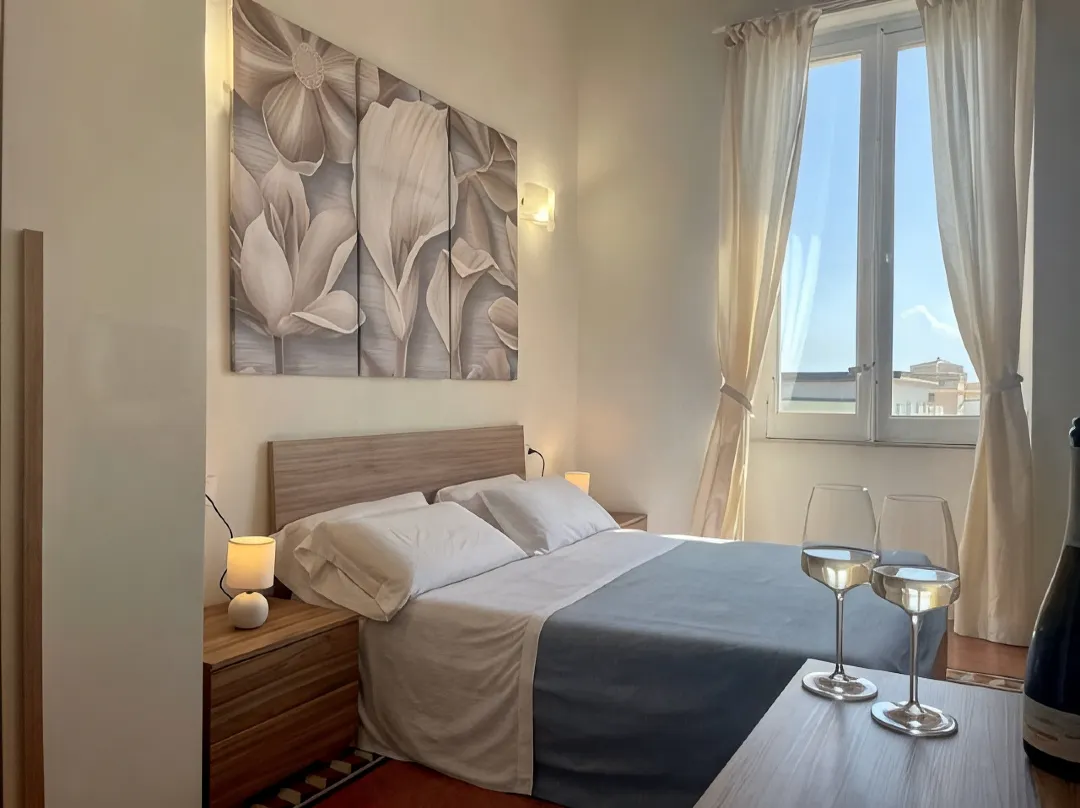 Onlyrooms V - Sea View & Train Station - Cagliari