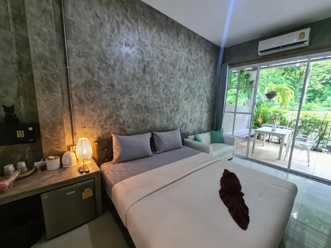 Samed Your House - Ko Samet