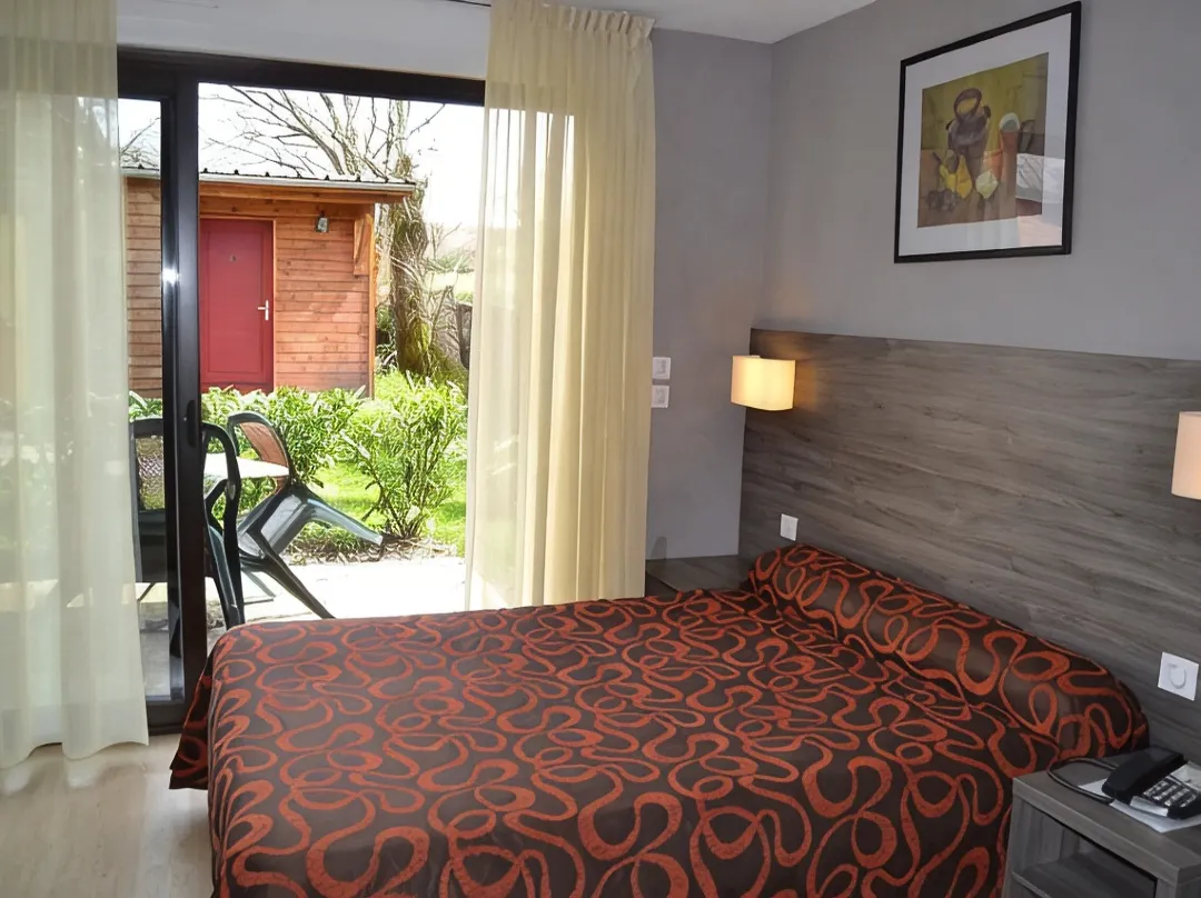 Le Relais Des Cinq Routes - Indre