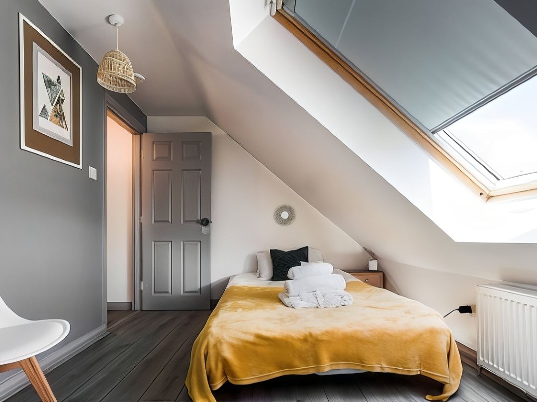 Family Holiday Home With Hot Tub Sleeps 8 - Brighton and Hove