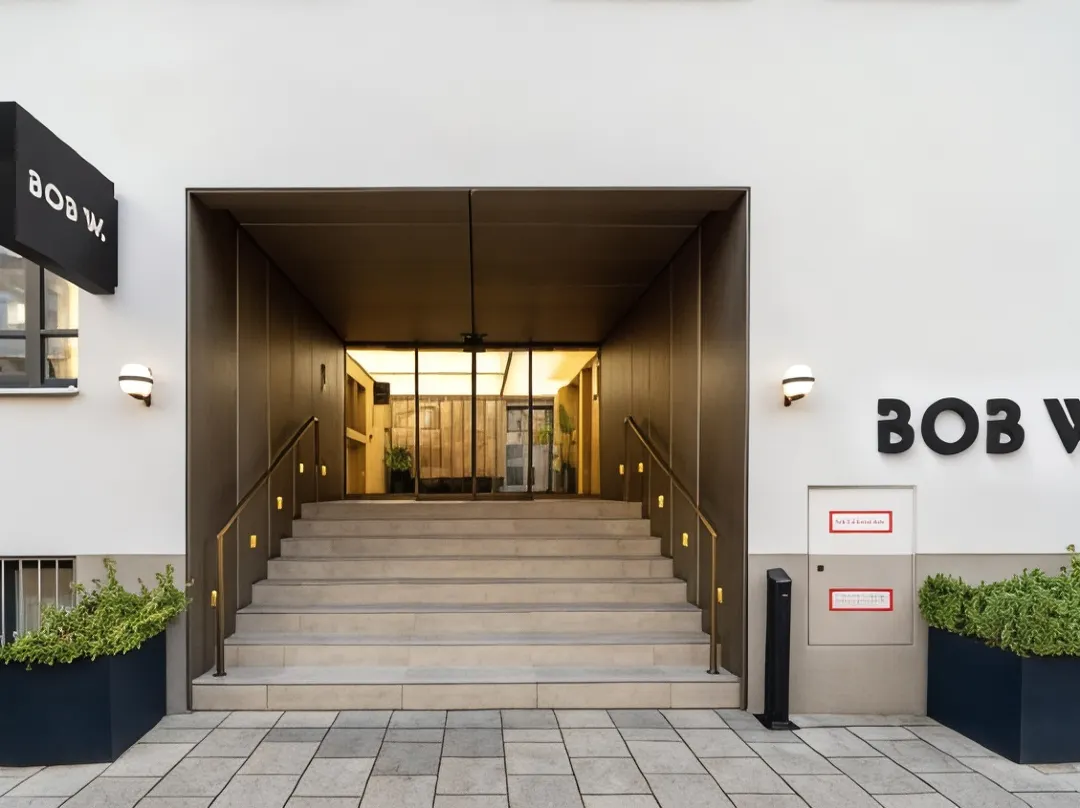 Bob W Munich Schwabing - Munich