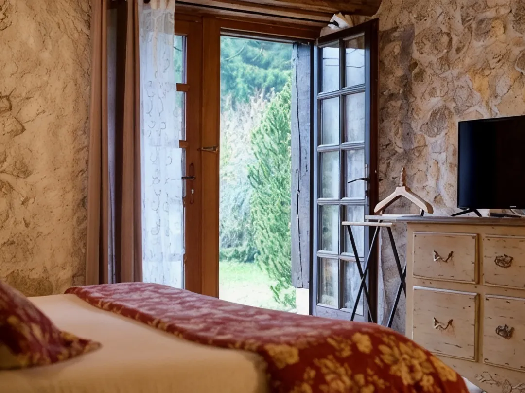 Maison D'hôtes De Charme "La Bageatière" - Lac D'aiguebelette - Savoie - Lac d'Aiguebelette