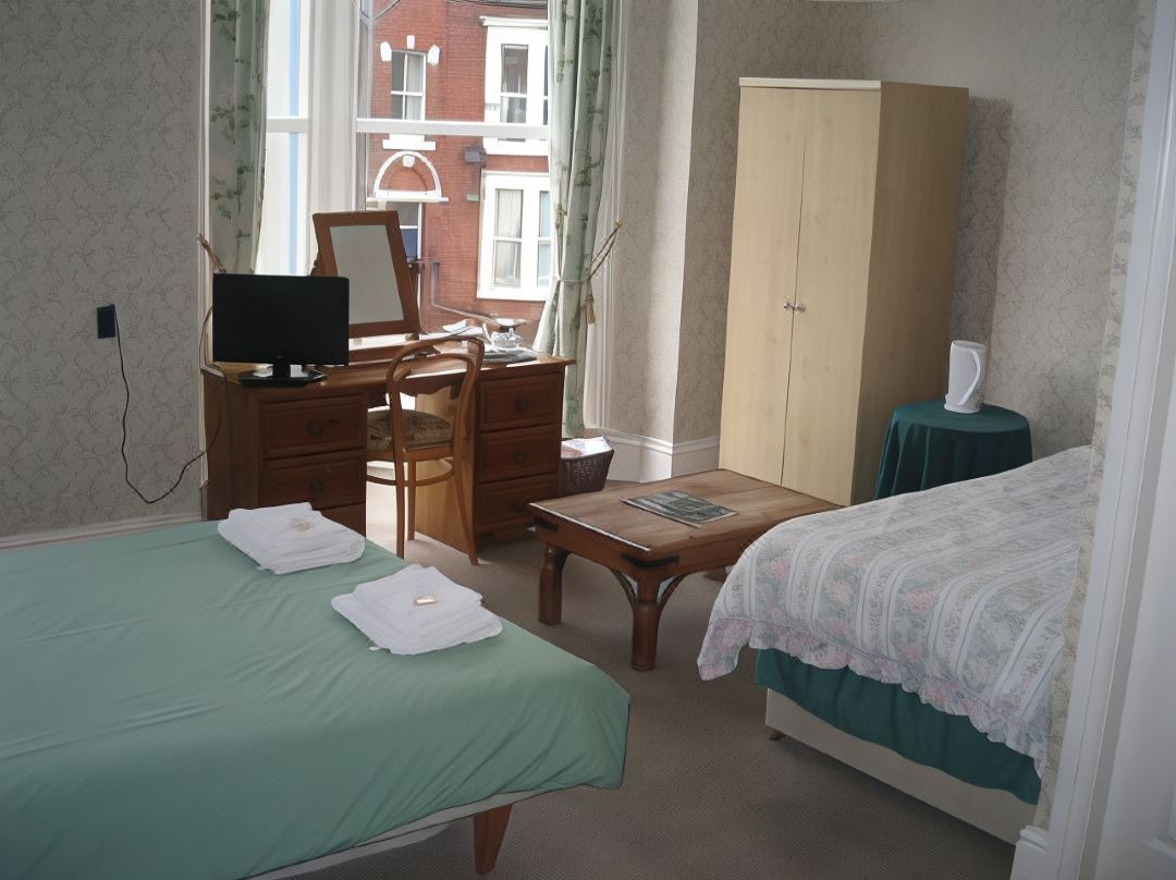 The Beaches Guest House - Whitby