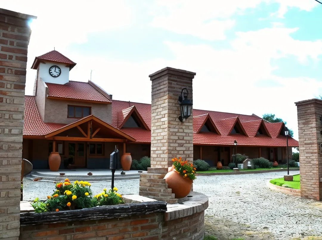 Lauquen Pilmaiquen - Villa de Merlo
