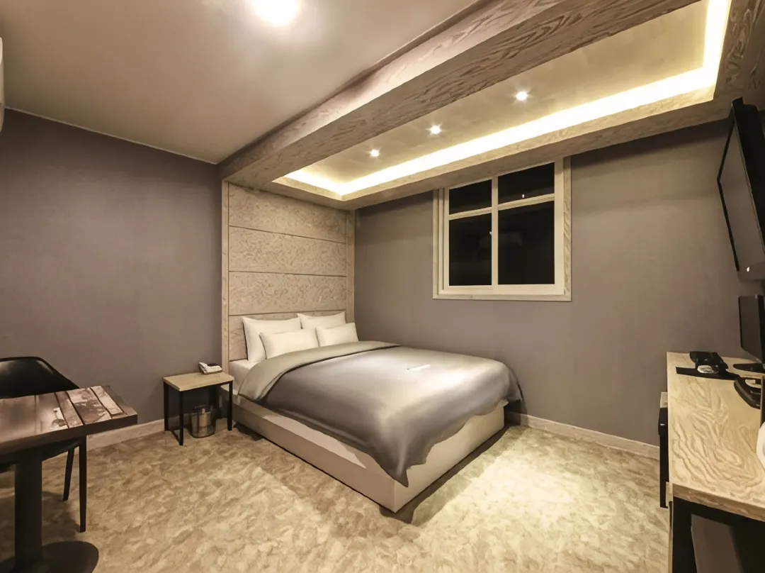 Gumi Wonpyeong-dong Hotel V - Gumi-si