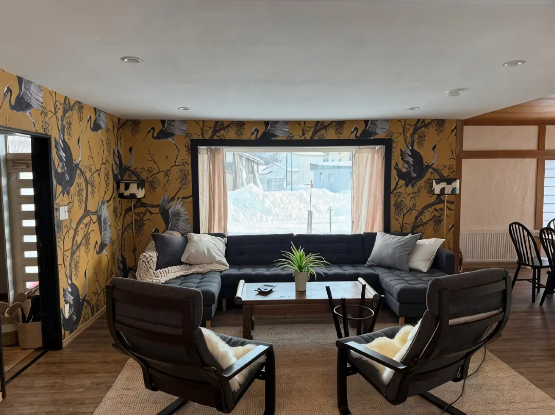 Rusutsu Tsuru House 2. Near Rusutsu Ski Resort - Hokkaido