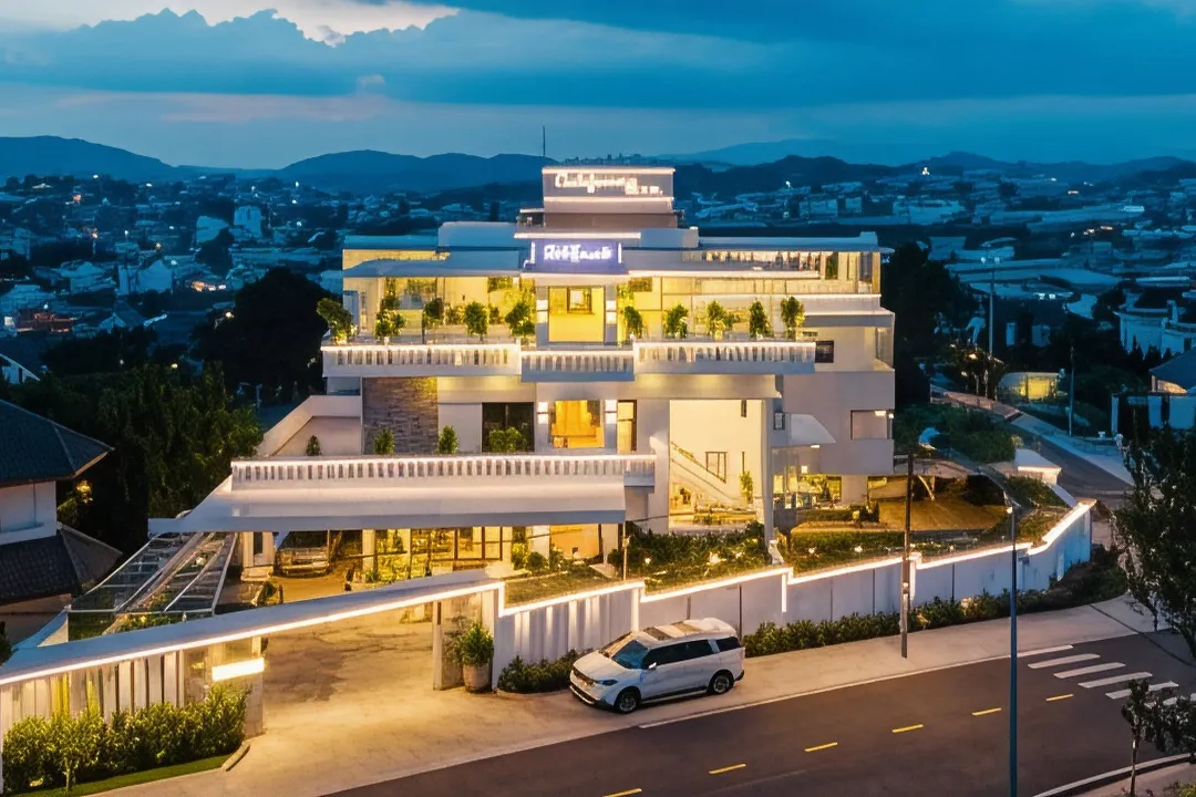 California Hotel - Đà Lạt