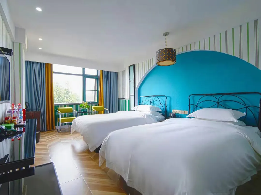 Wutong Boutique Theme Hotel - 南陽市