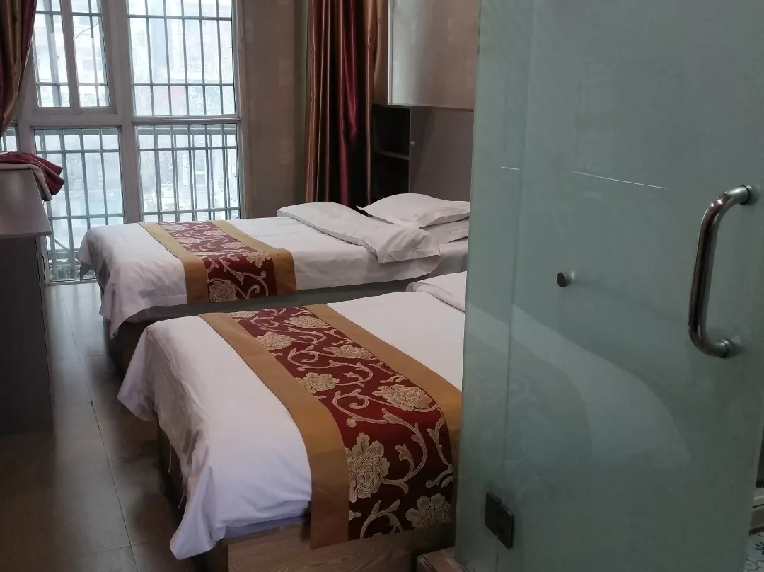 Dengfeng Business Hotel - Puyang