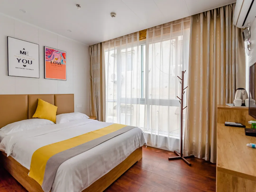 Ozhe Express Hotel - Xinxiang