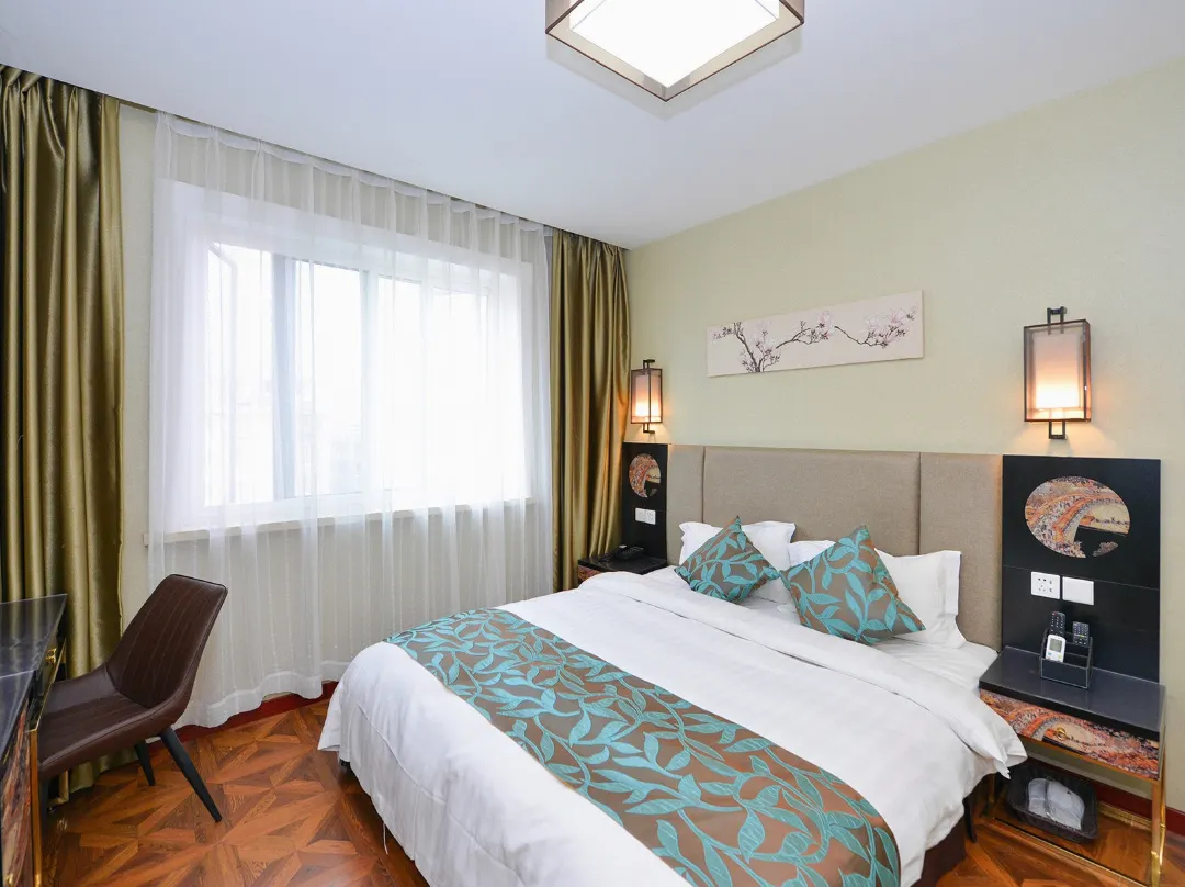 Zhong Yuan Hotel - Dalian