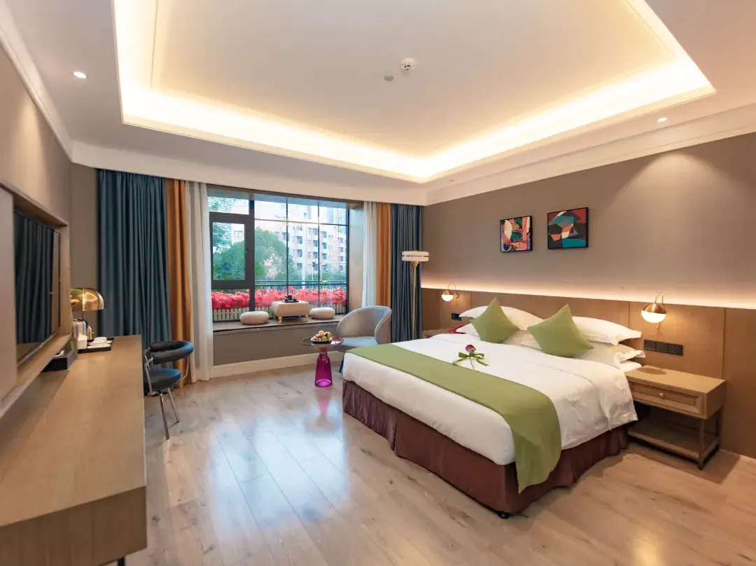 Huasheng Hotel - Leshan