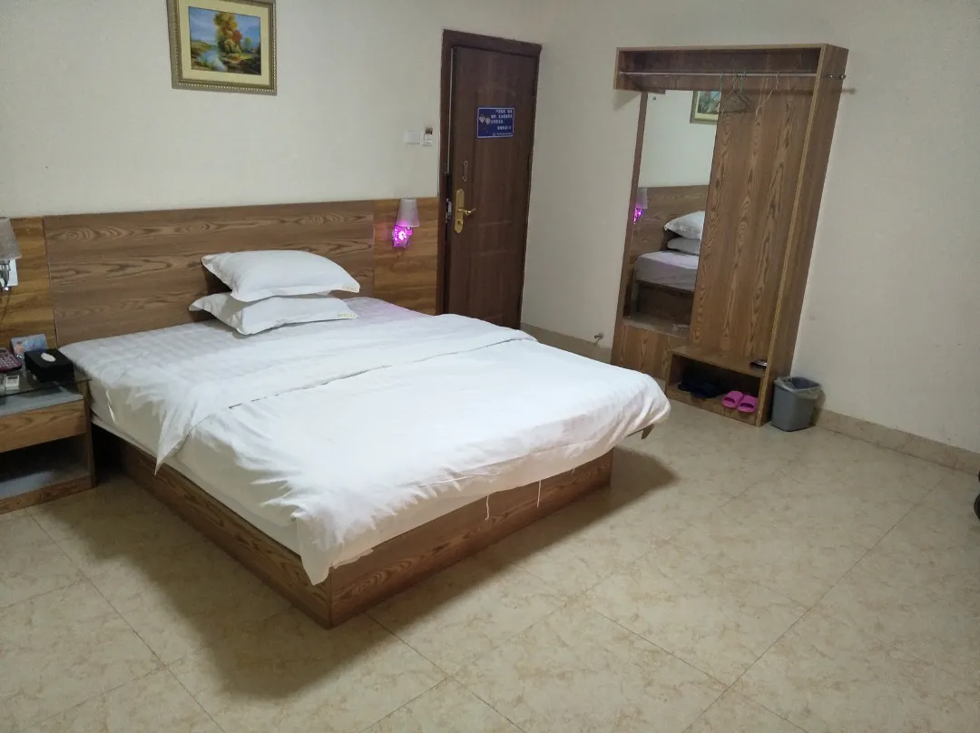 Guest Mingxiu Business Hotel - Laibin