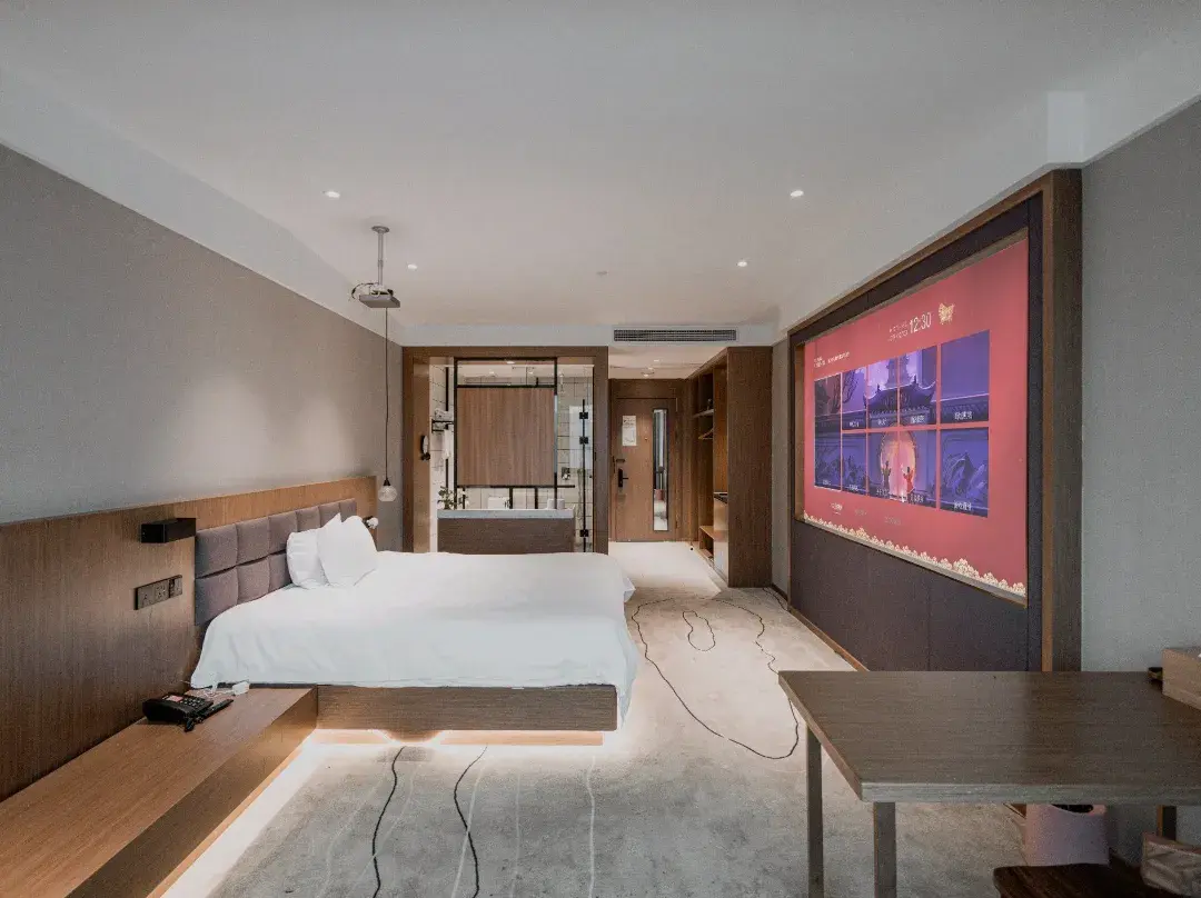 Feiman Movie E-sports Light Luxury Hotel - Huzhou