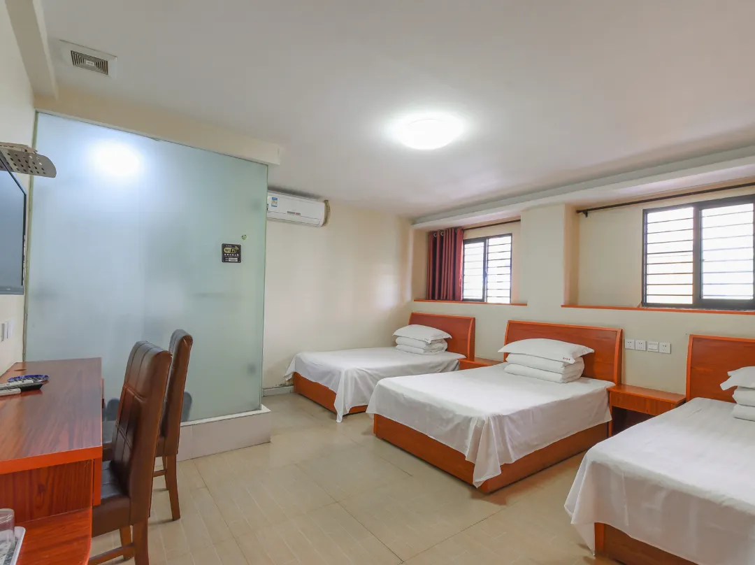 Tongqing Hotel - Hefei