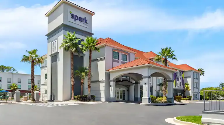 Spark By Hilton Kingsland - Kingsland, GA