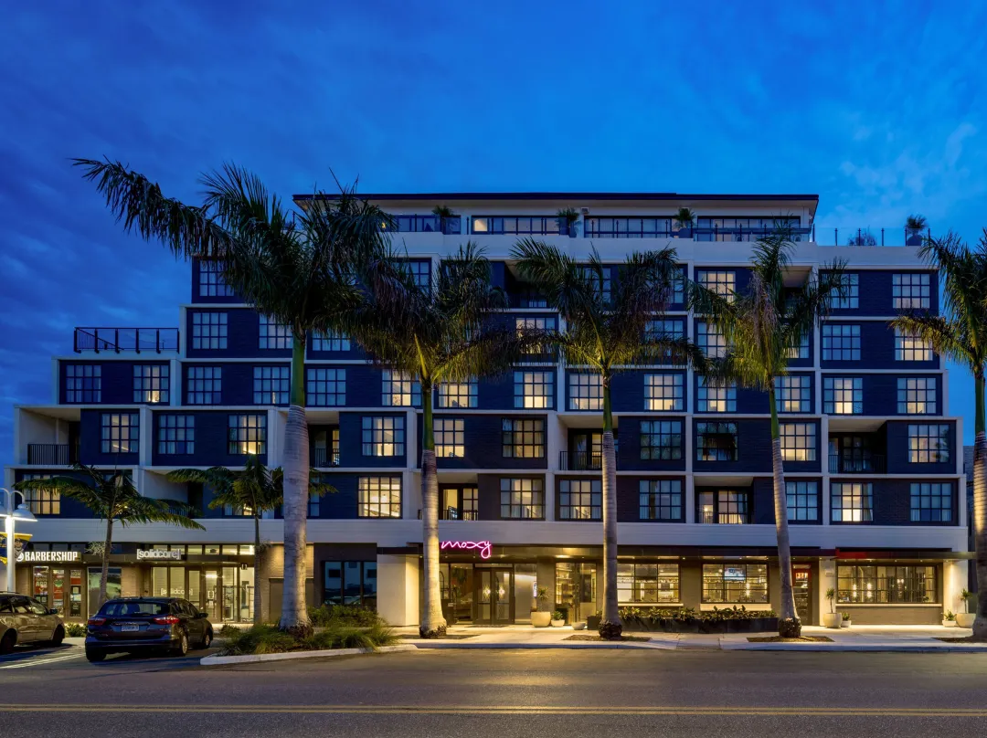 Moxy St. Petersburg Downtown - San Petersburgo, FL