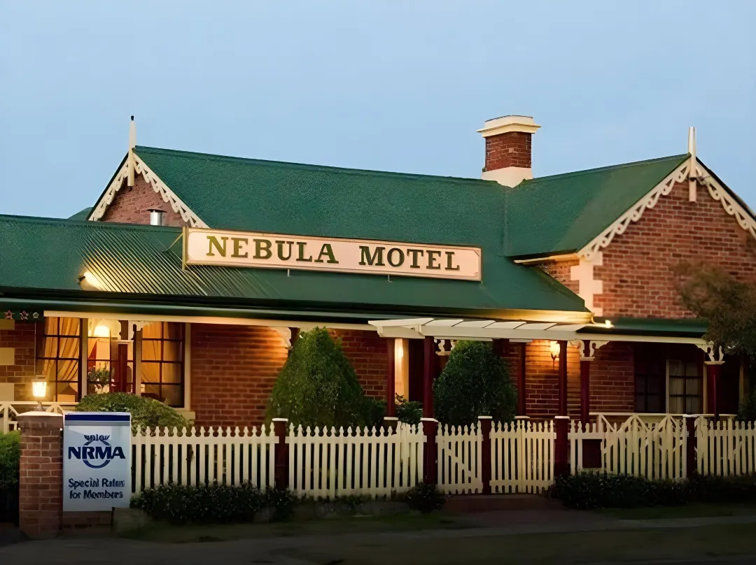 Nebula Motel - Cooma