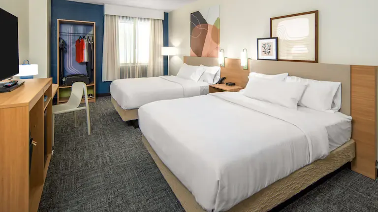 Spark By Hilton Harrisonburg University Area - Massanutten, VA