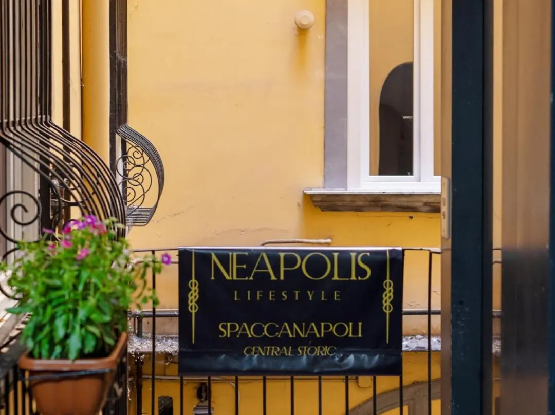 Neapolis Lifestyle - Napels