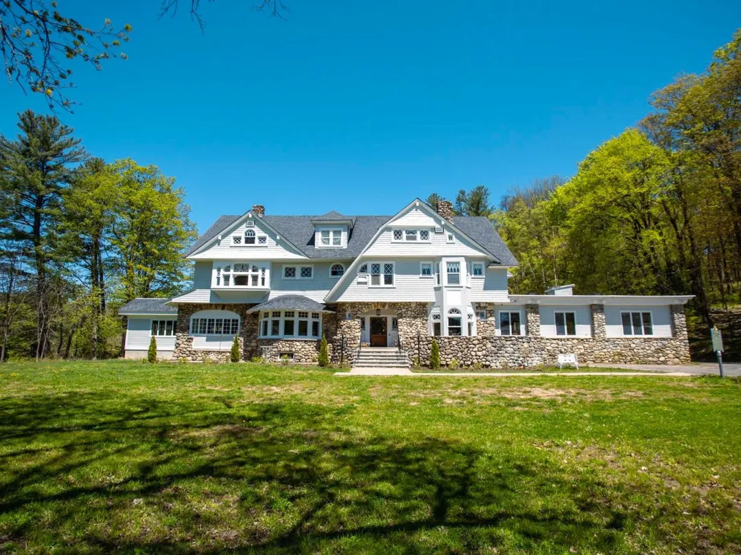 The Hartness House - Claremont, NH