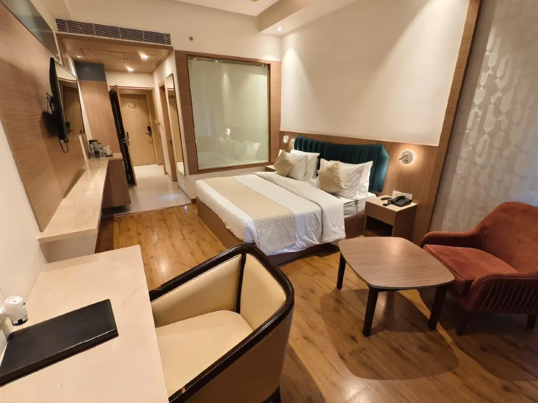 Hotel Golden Orchid - Lucknow