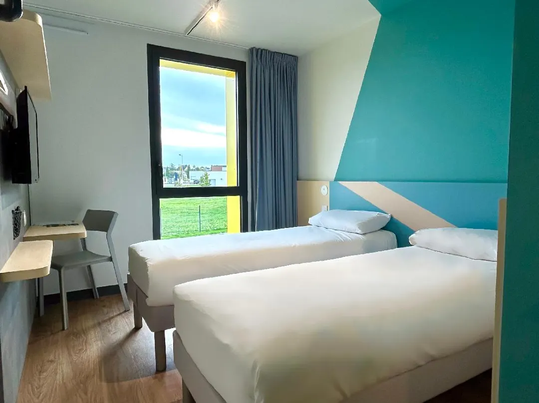 Ibis Budget Loudéac Vélodrome - Loudéac