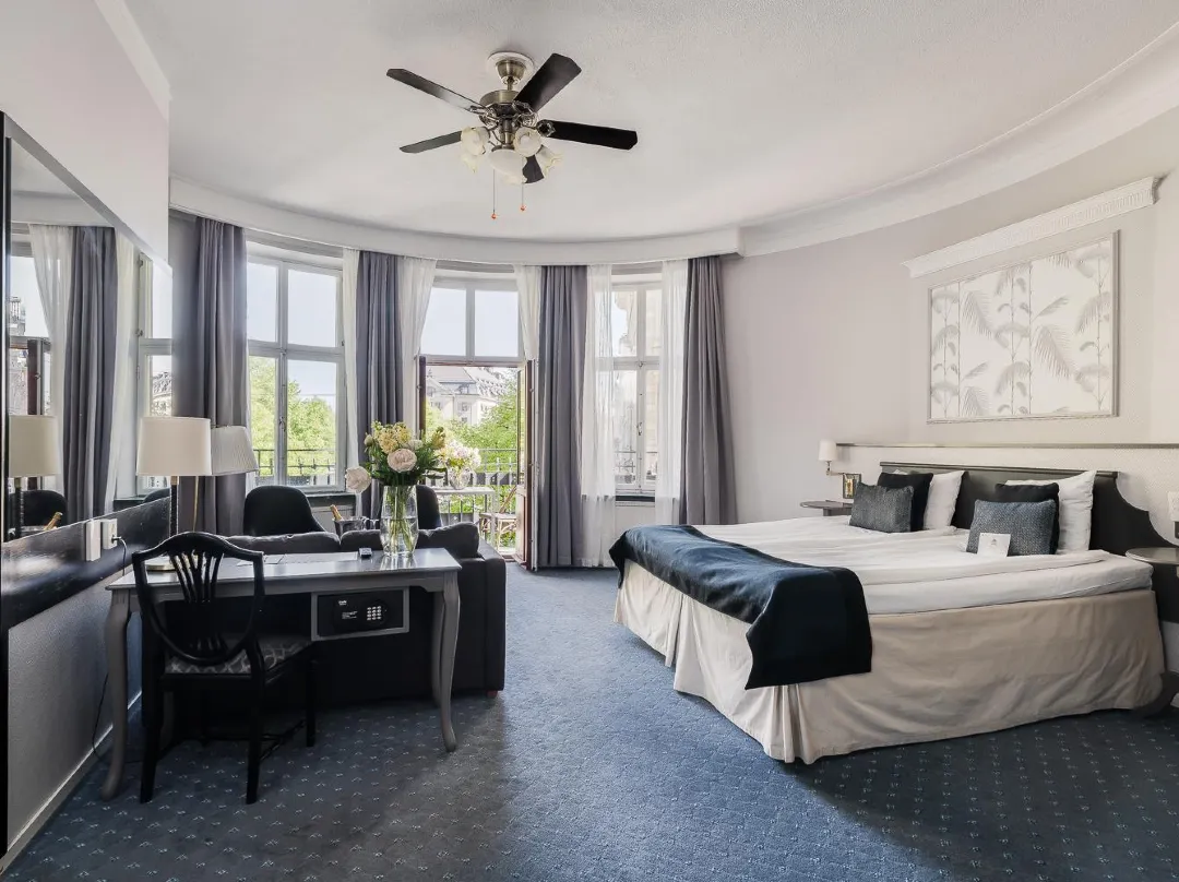 Crystal Plaza Hotel - Solna