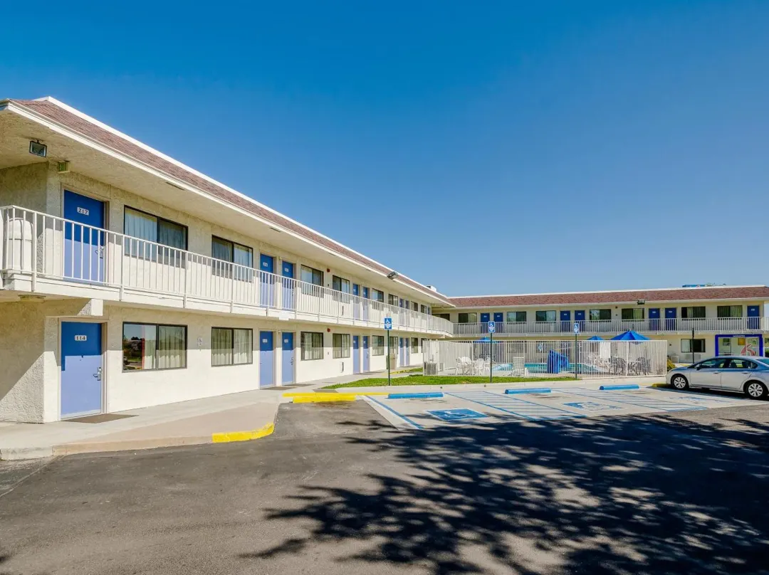 Motel 6 Thornton, Co - Lakewood, CO