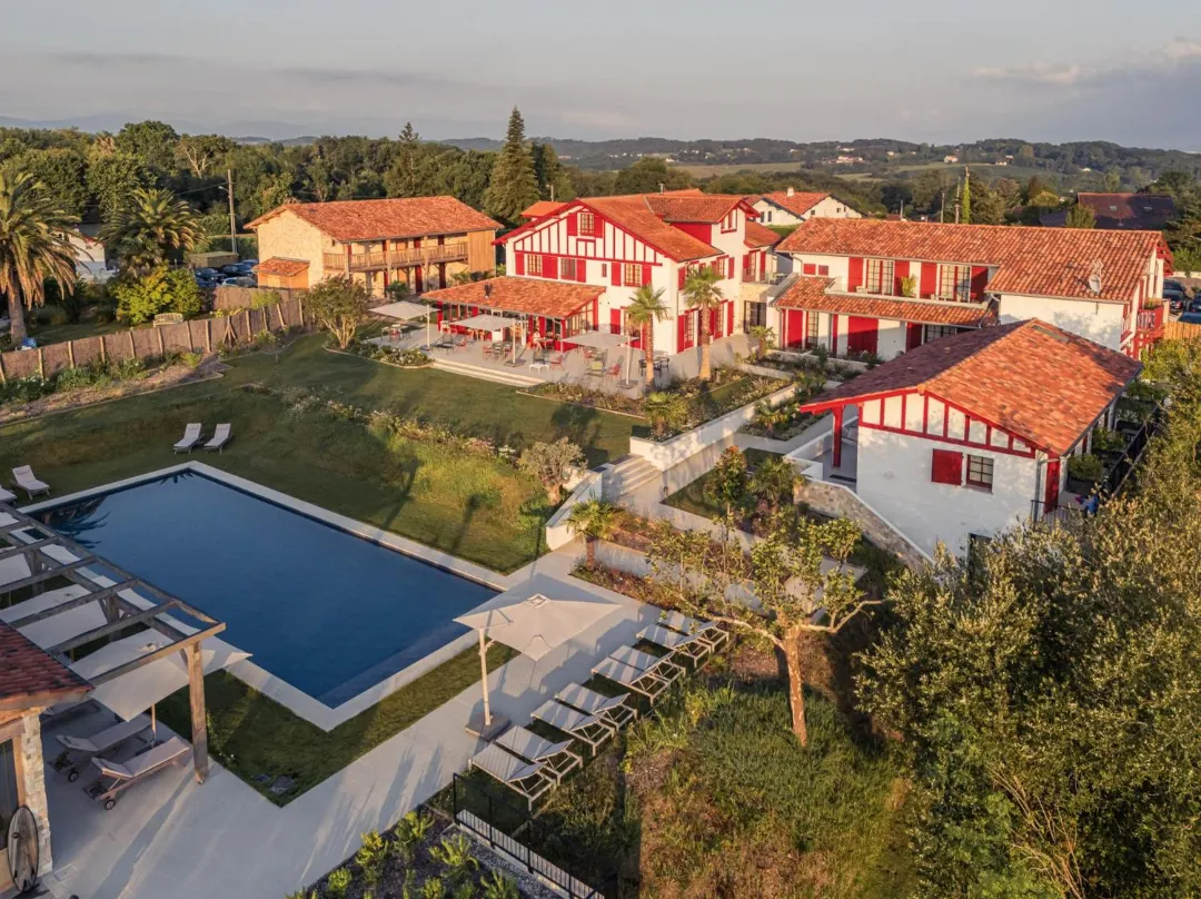 Hôtel Indarra & Spa - Piscine - Arbonne