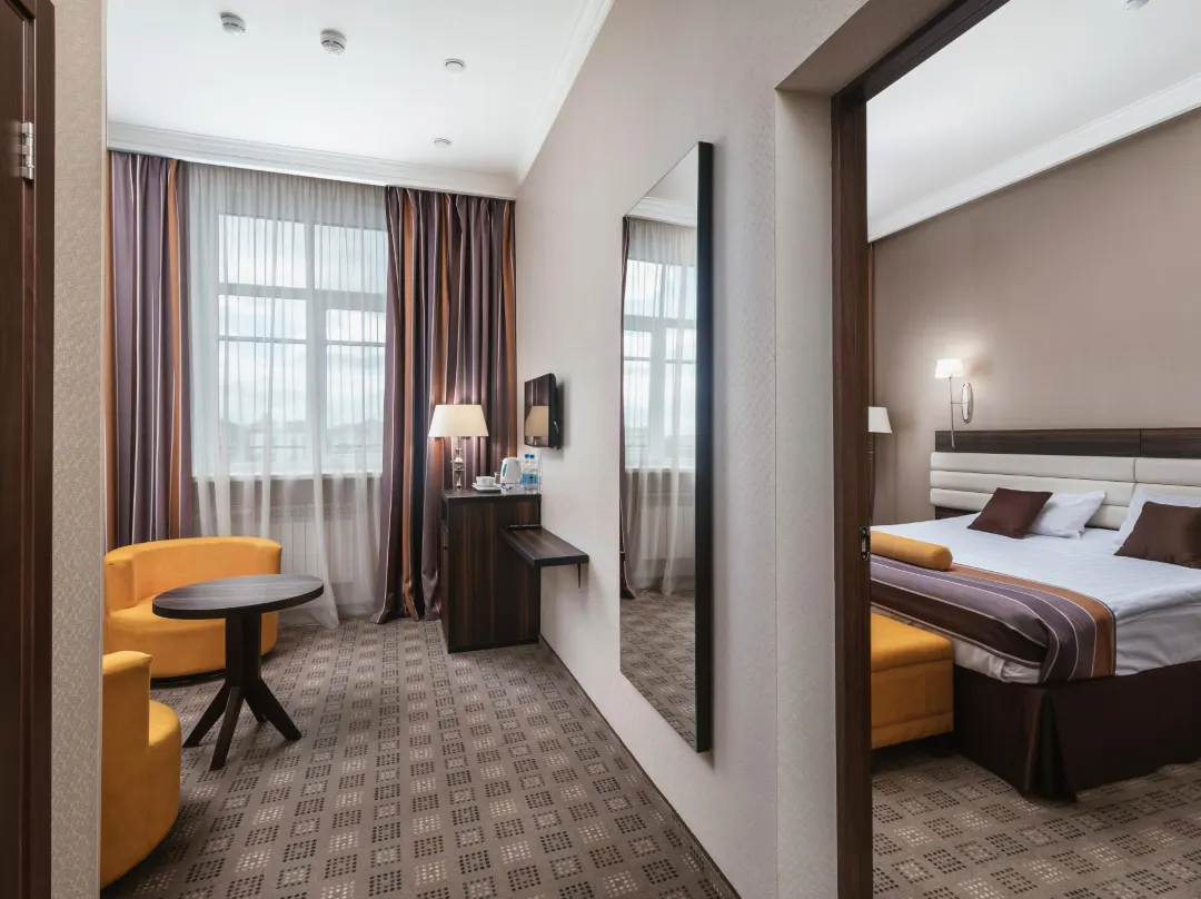 Slavyanka Hotel - Moscow, ID