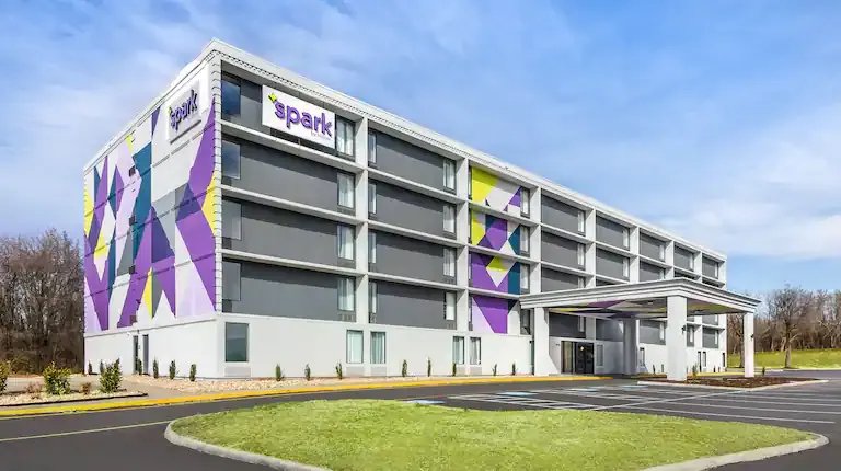 Spark By Hilton Roanoke Airport - Roanoke, VA