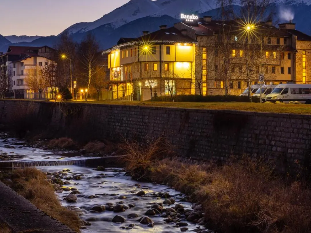 Np House- Social Hotel By Networking Premium, Free Ski Shuttle - Bulgaria