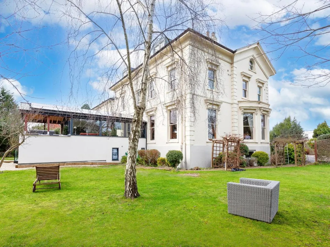Beaumont House - Cheltenham